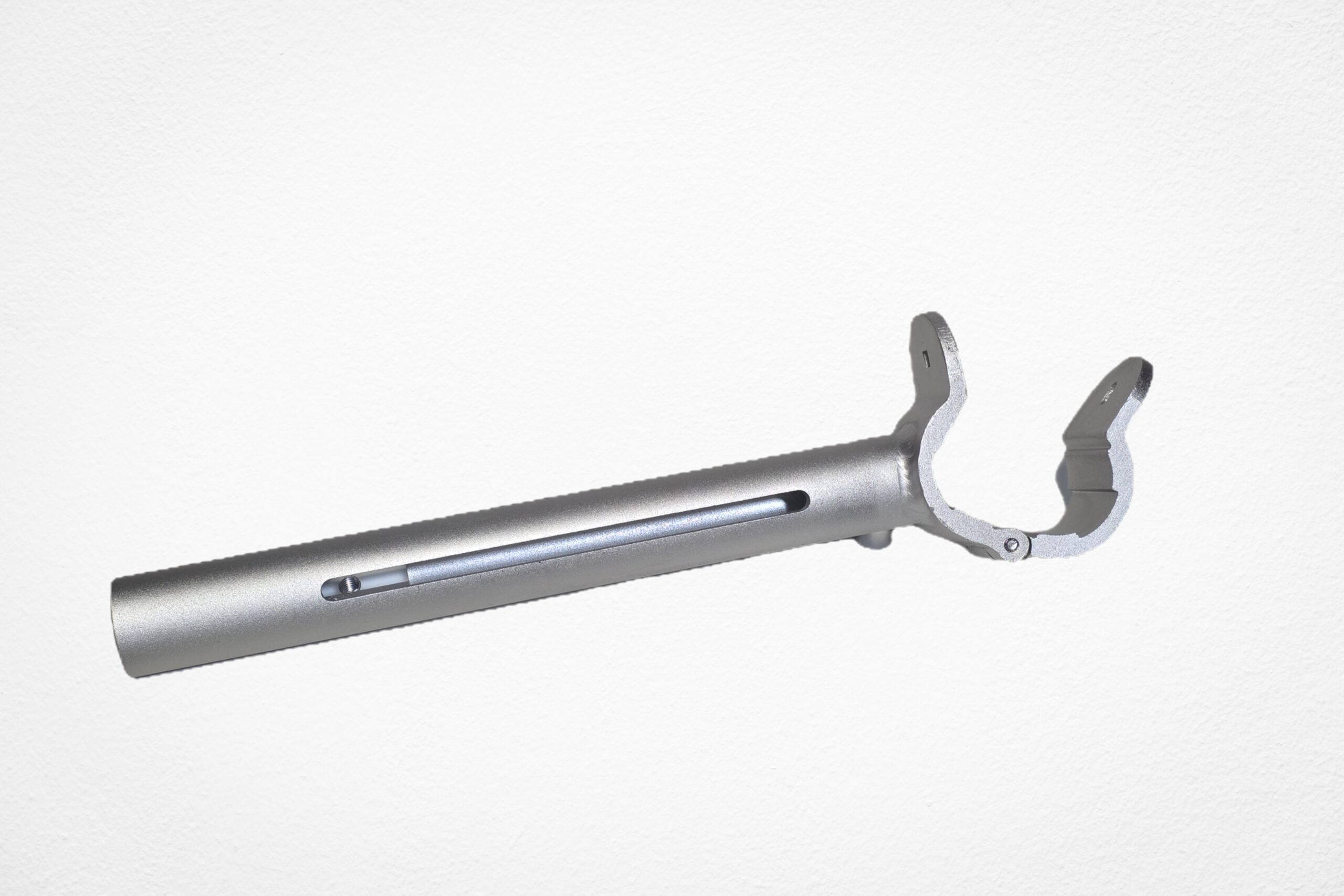 D-200 Sidekick Horizontal Support (MALE) - Millennium Outdoors